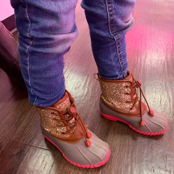 ShopFor_Fun Boutique | Shoes | Girls Glitter Duck Boots | Poshmark